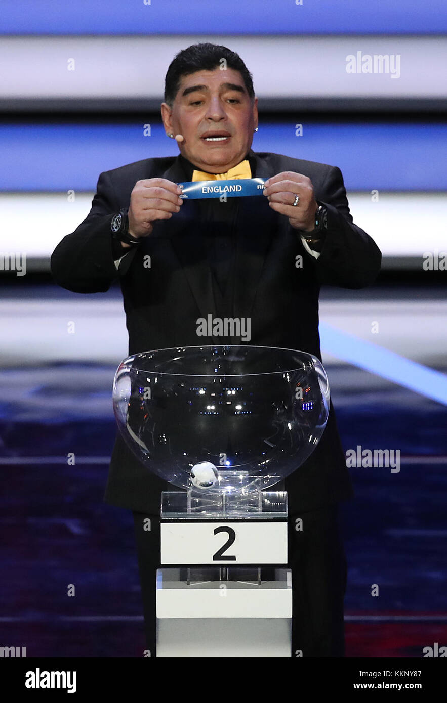 Fifa world cup draw pot hi-res stock photography and images - Alamy