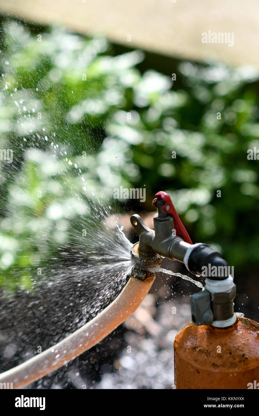 Water hose fitting hi-res stock photography and images - Alamy