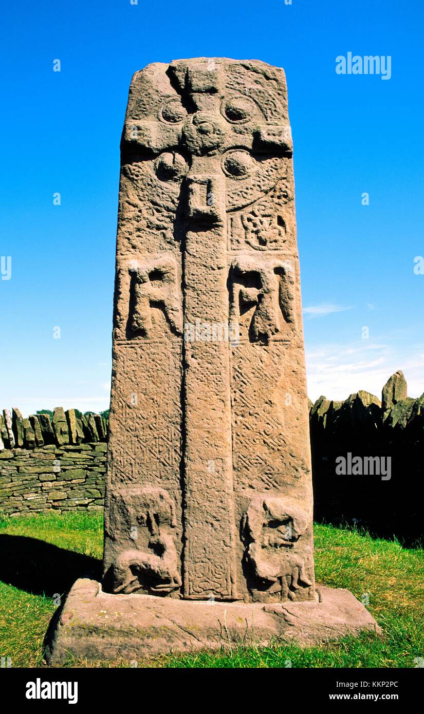 Celtic Pictish mediaeval Christian cross slab by the roadside near ...