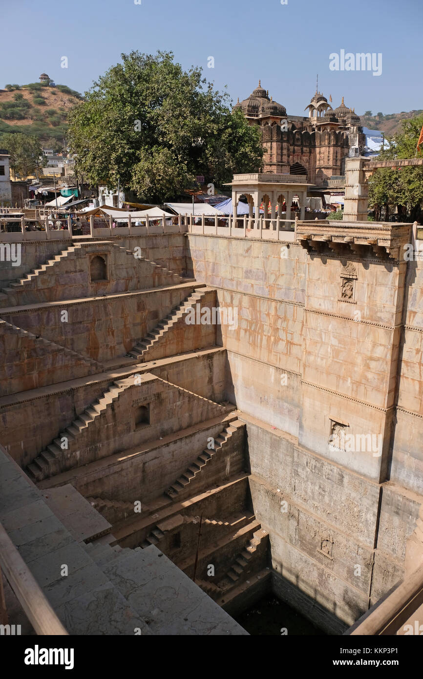 Indian step well hi-res stock photography and images - Alamy