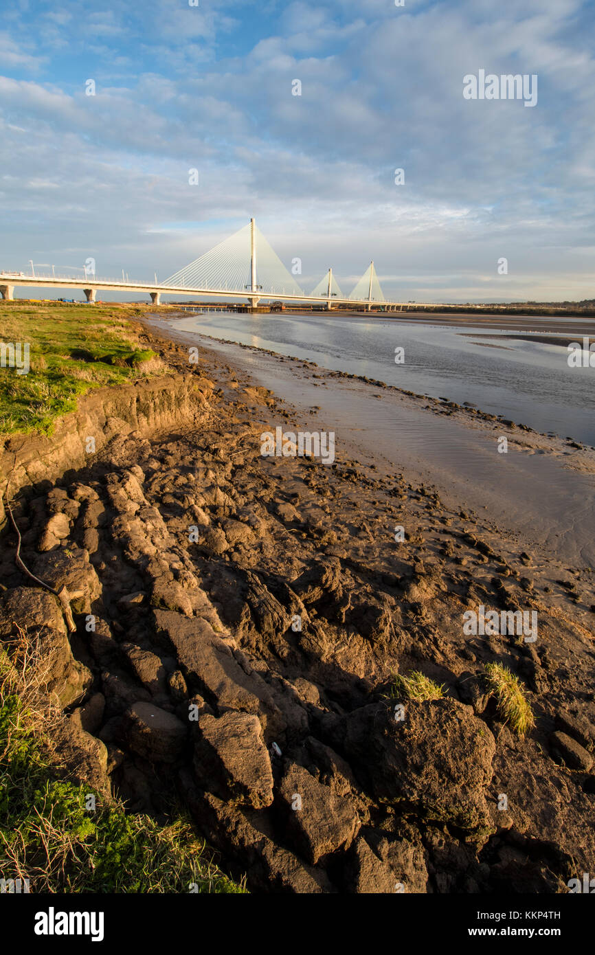 Mersey Gateway toll bridge linking Runcorn and Widnes across the River ...