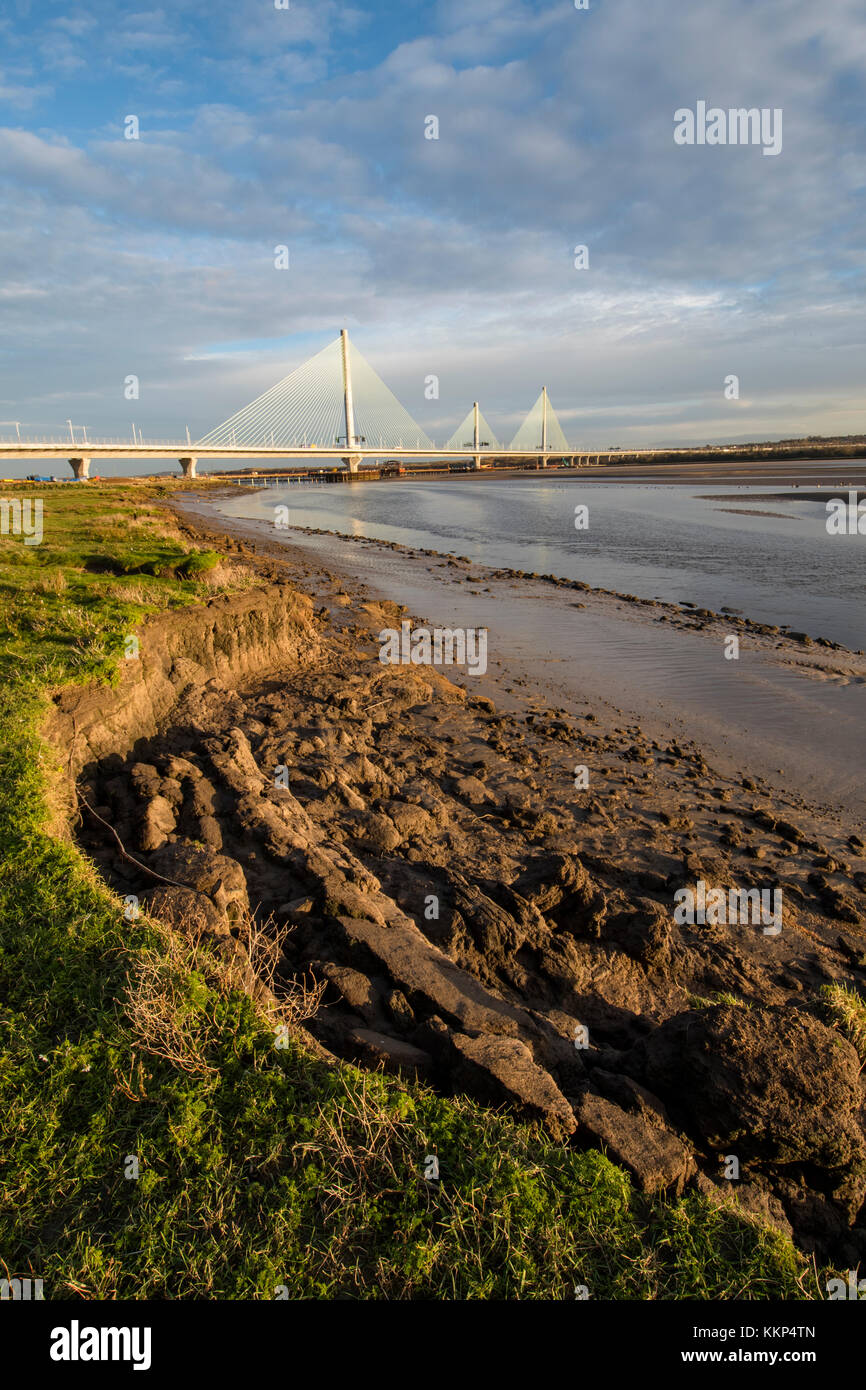 Mersey Gateway toll bridge linking Runcorn and Widnes across the River ...