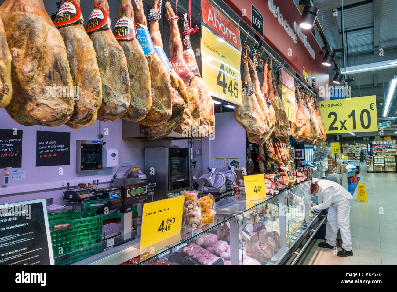 Supermarket ham hi-res stock photography and images - Alamy