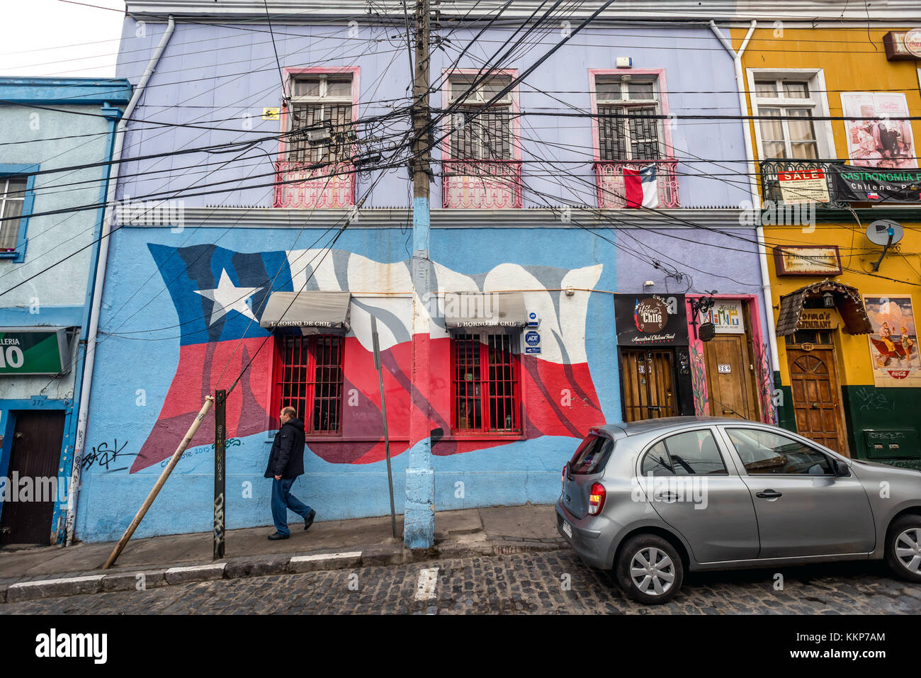 Street scene in Valparaiso, Chile Stock Photo - Alamy
