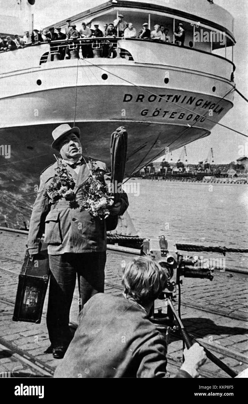 Edvard Persson was a popular Swedish actor and singer who emigrated to ...