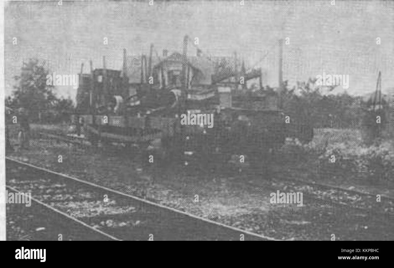 Car destroyed Black and White Stock Photos & Images - Alamy