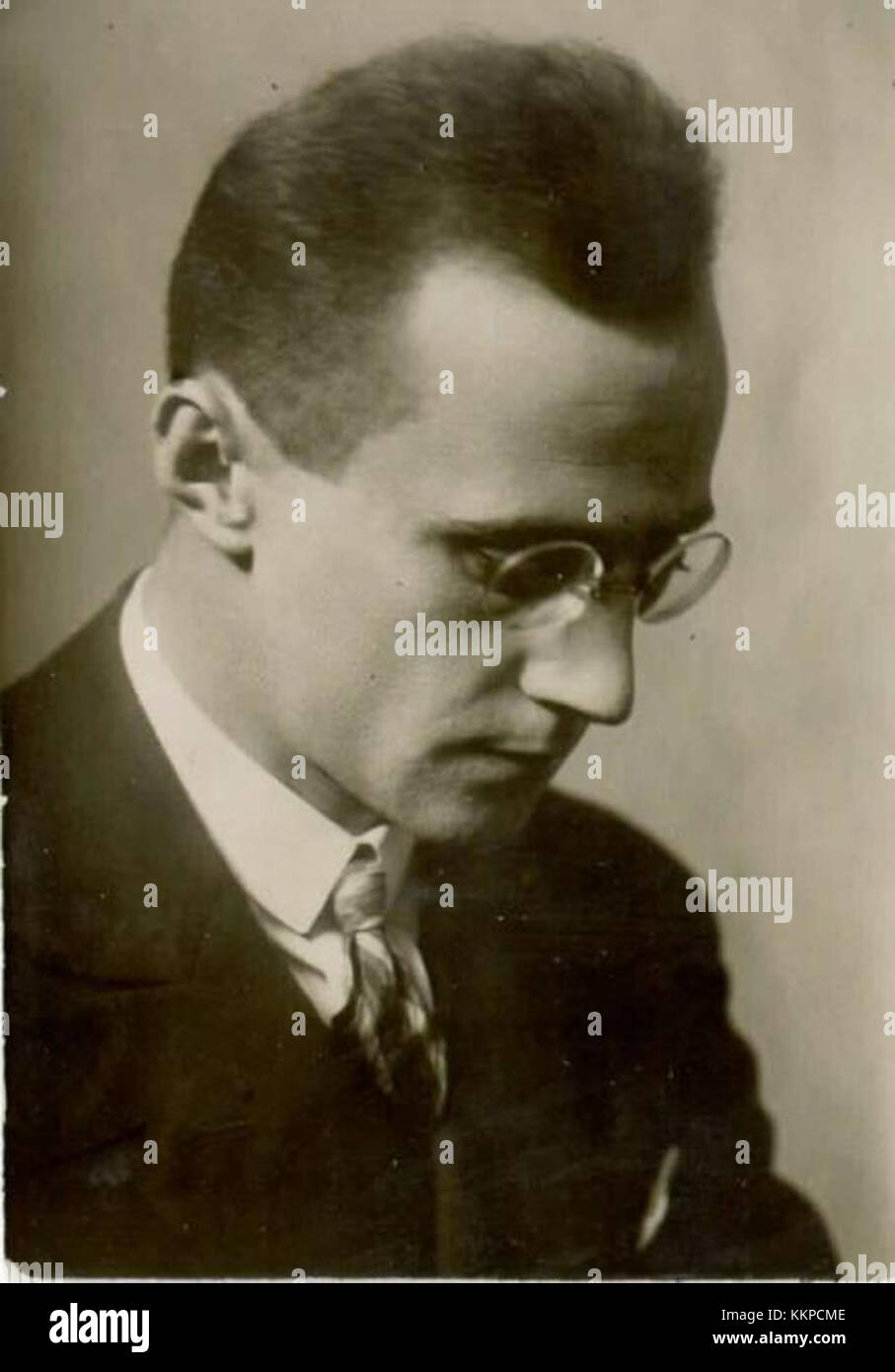 Grum hi-res stock photography and images - Alamy