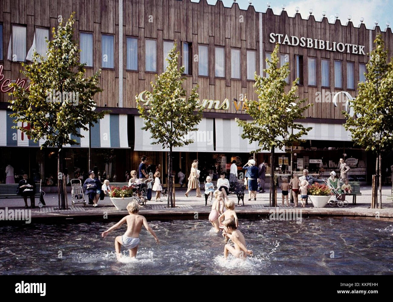 Farsta Centrum is a shopping center located in Stockholm, Sweden, built ...