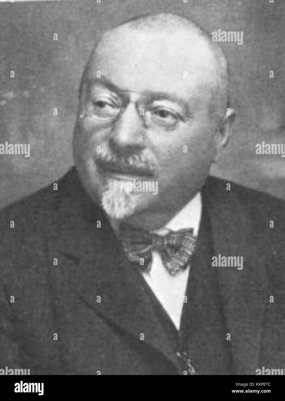 Hugon hi-res stock photography and images - Alamy