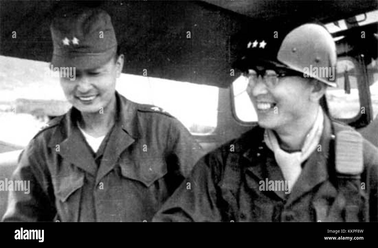 Paik Seon yup and Chung Il gwon 19510612 Stock Photo - Alamy