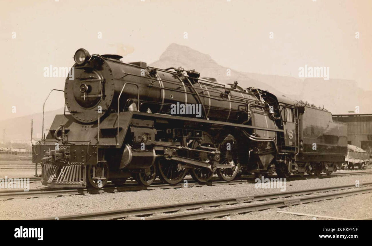 The SAR Class 16E 854, a steam locomotive with a 4-6-2 wheel ...