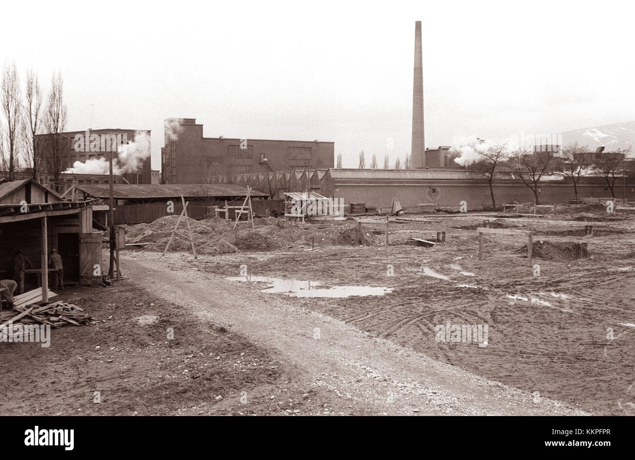 Textile factory industrial revolution hi-res stock photography and ...