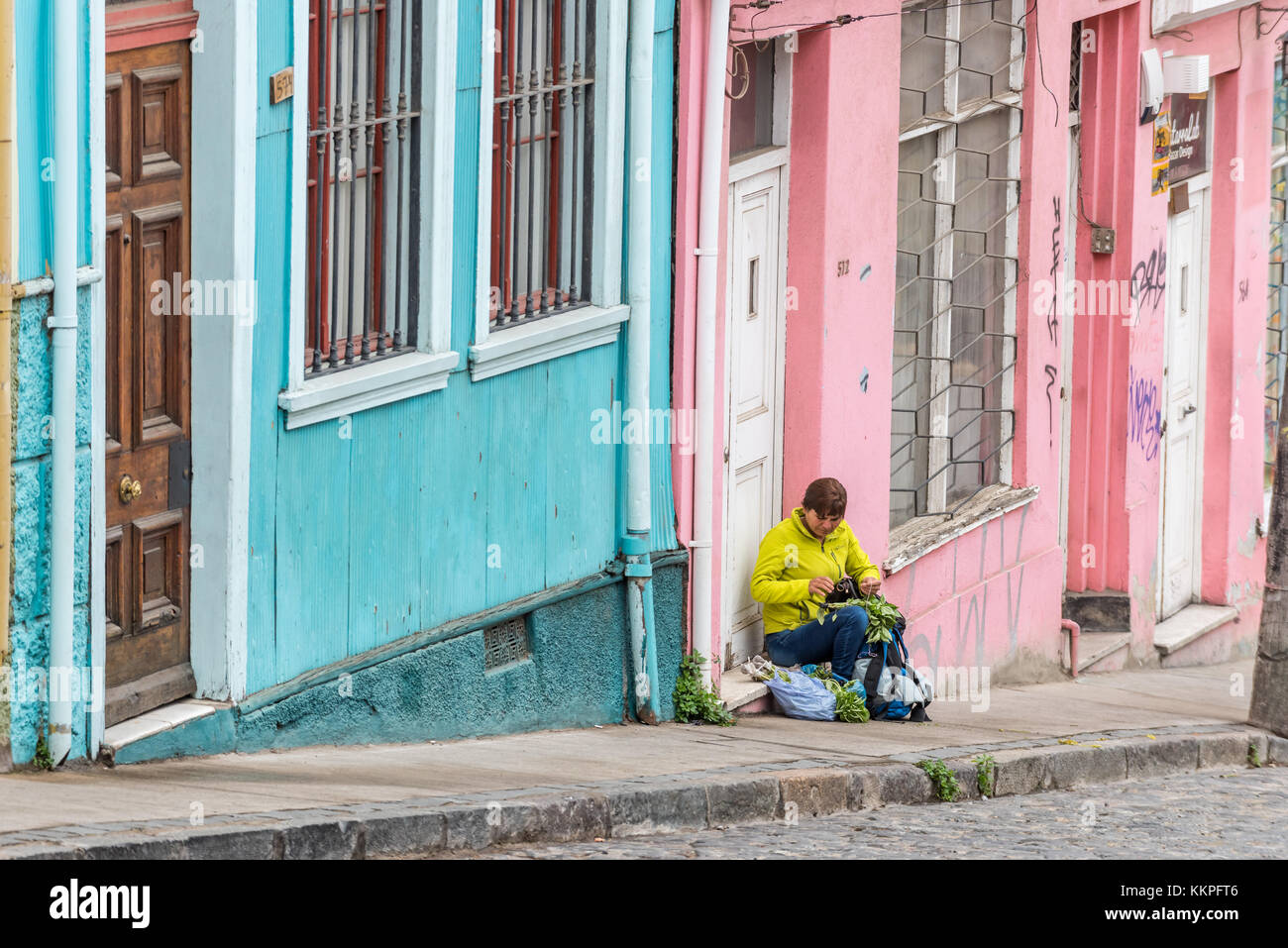 Street scene in Valparaiso, Chile Stock Photo - Alamy