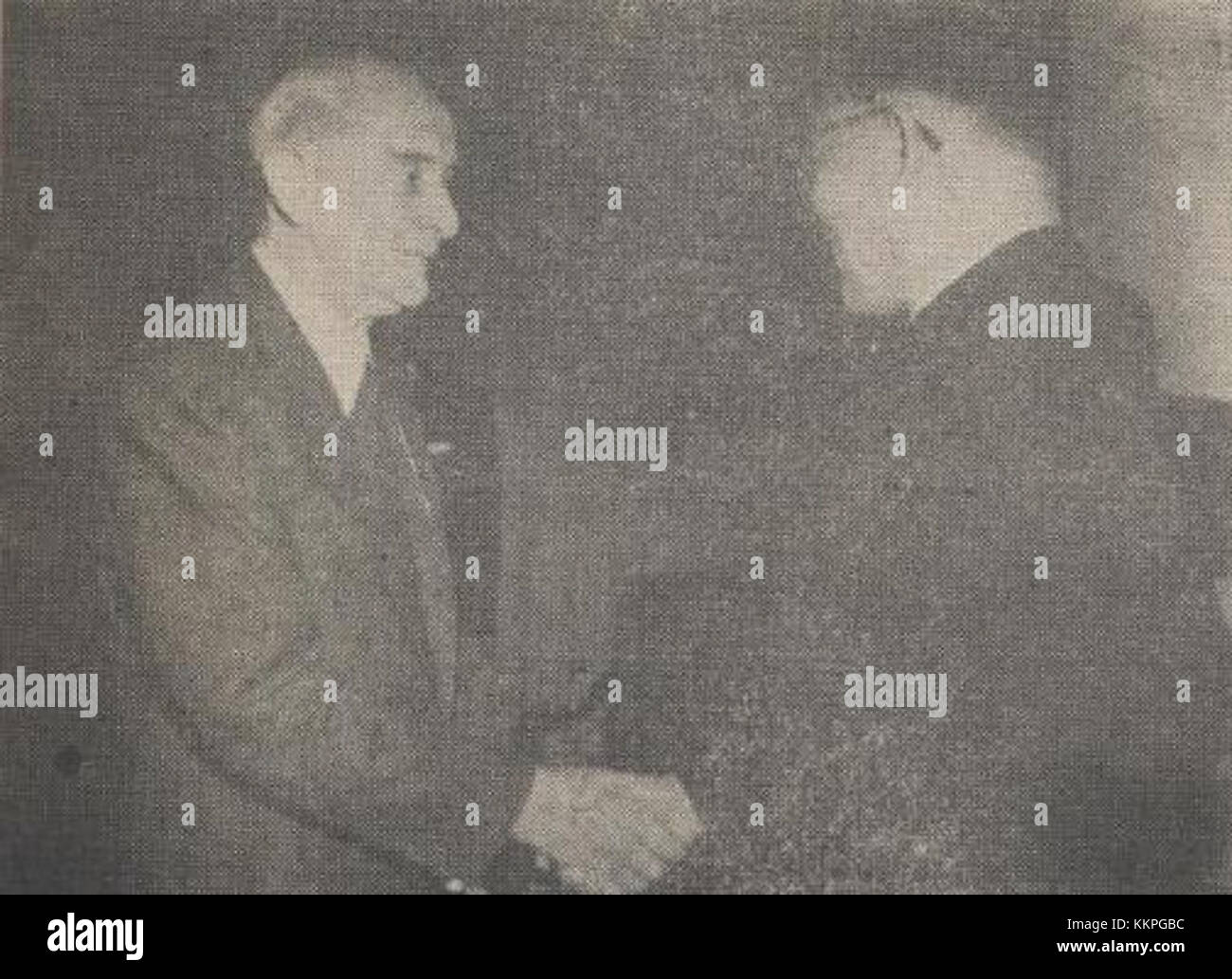 Yun Bo seon and Frank William Schofield Stock Photo - Alamy