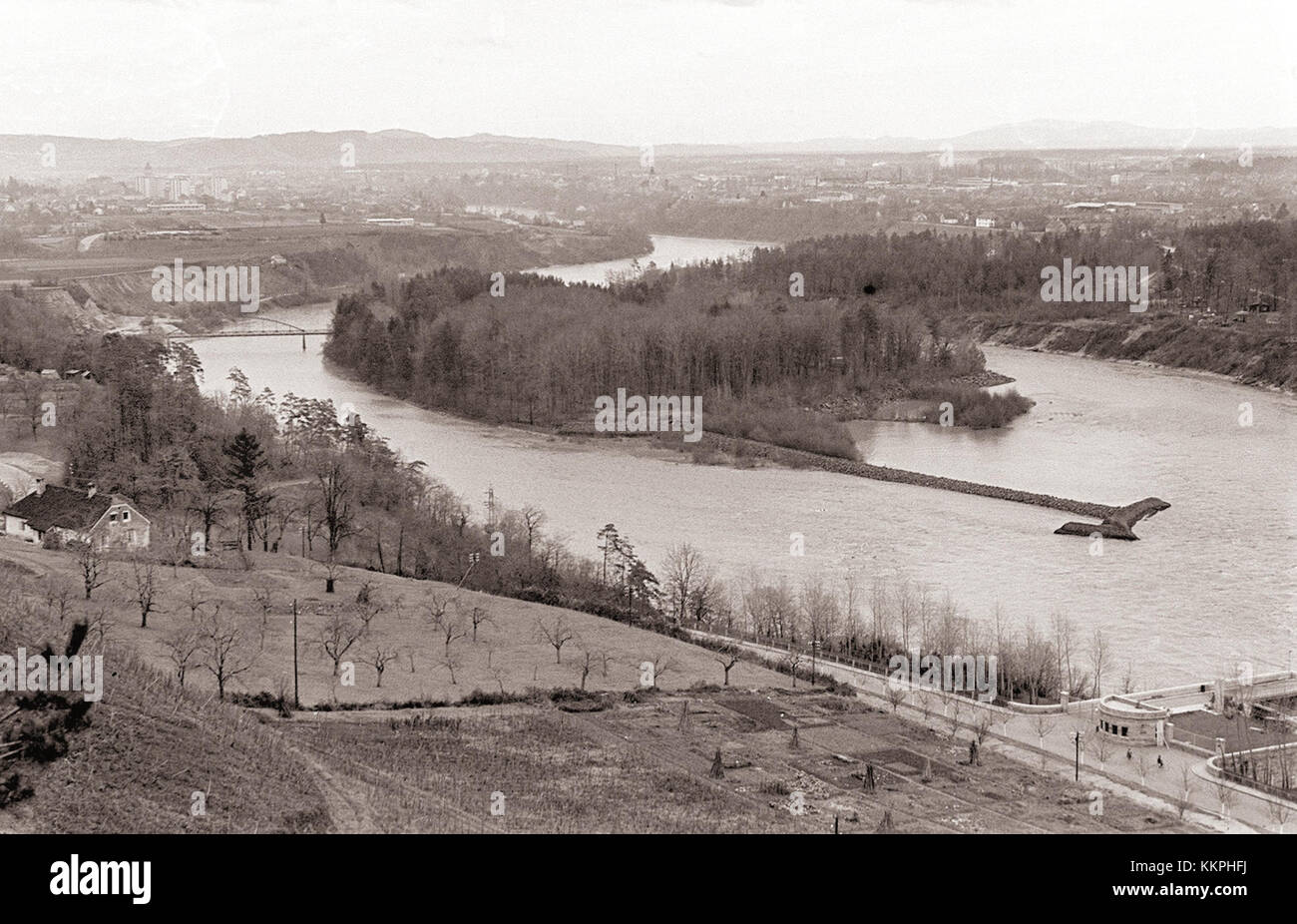 The Hidrocentrala Mariborski otok is a hydroelectric power station ...