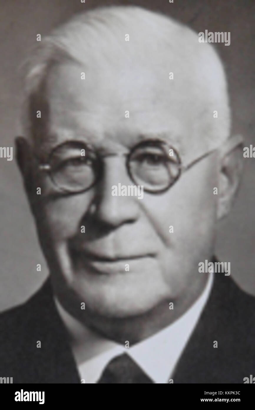 Gideon Brand van Zyl is a South African artist known for his work in ...