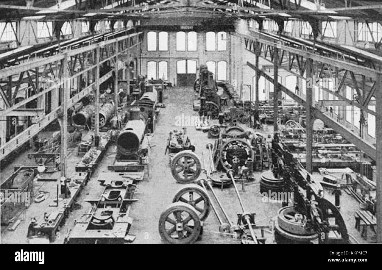 An image of an atlas from around 1915, showcasing maps and geographical ...