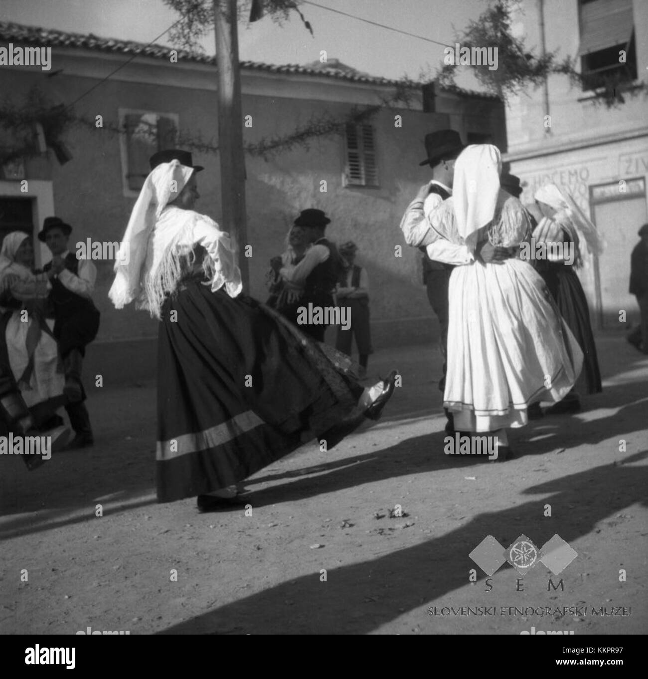 Prizor iz plesa mazurka 1949 is a photograph capturing a traditional ...