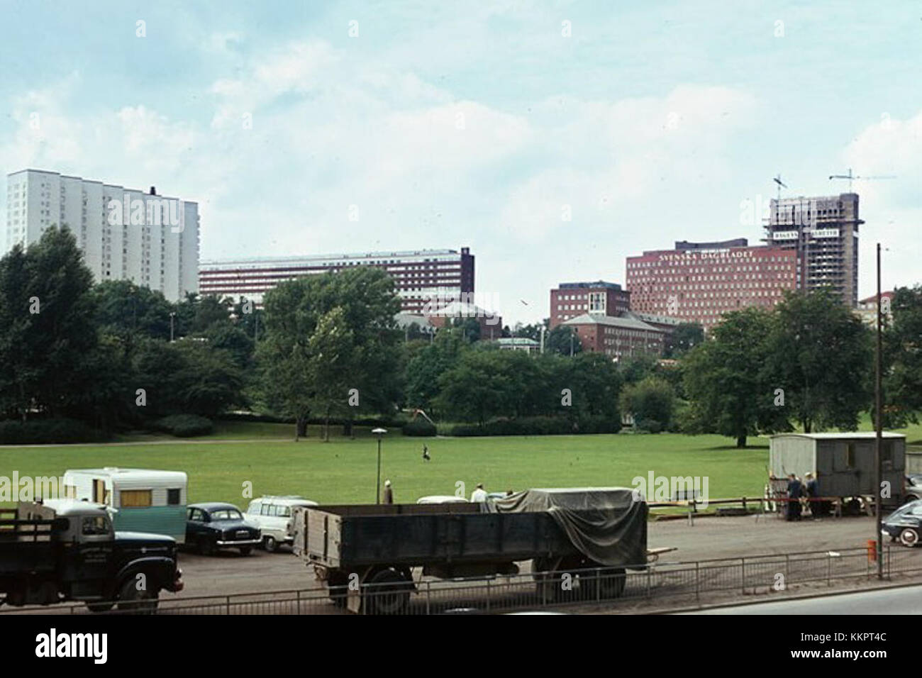 Dn skrapan hi-res stock photography and images - Alamy