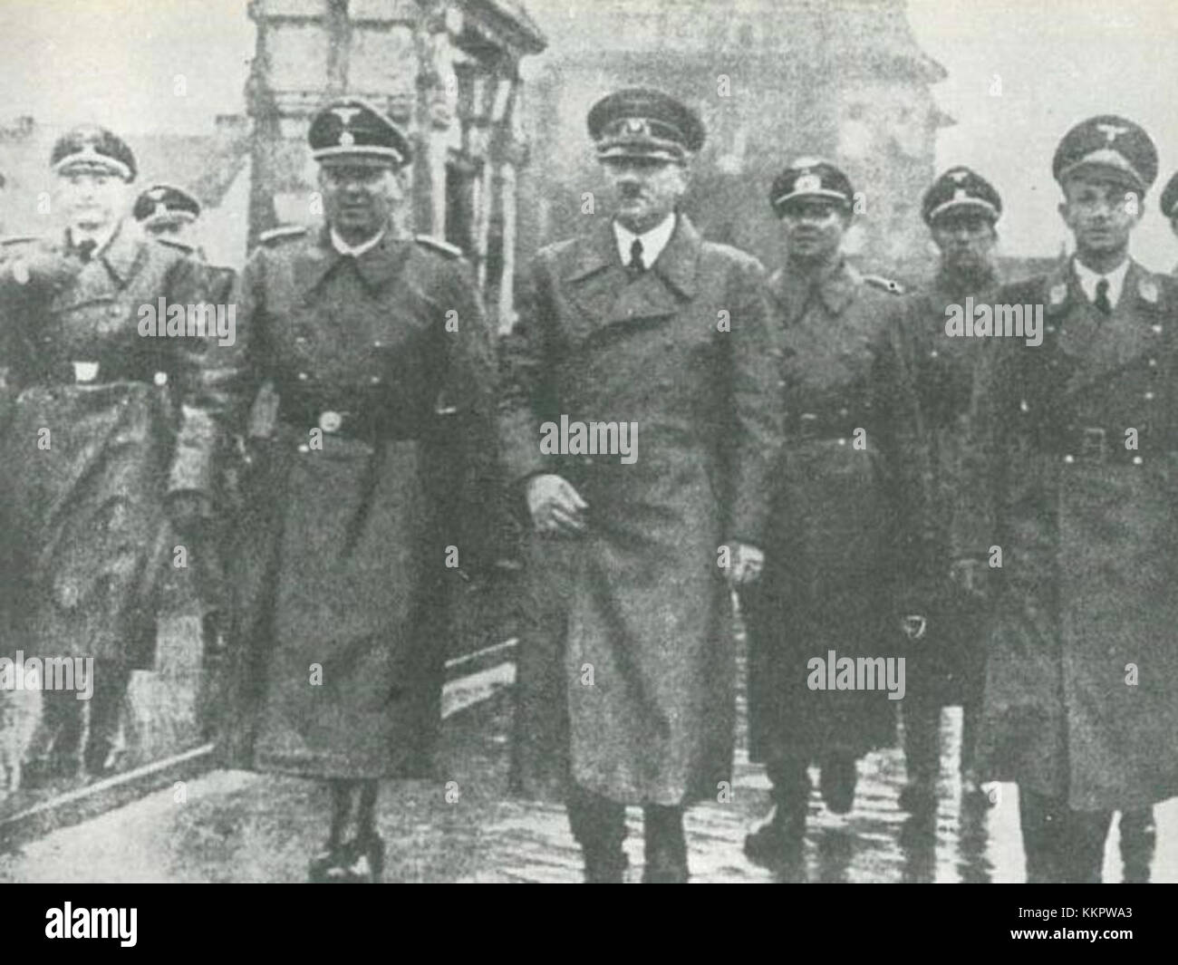 Adolf hitler during nazi military hi-res stock photography and images ...