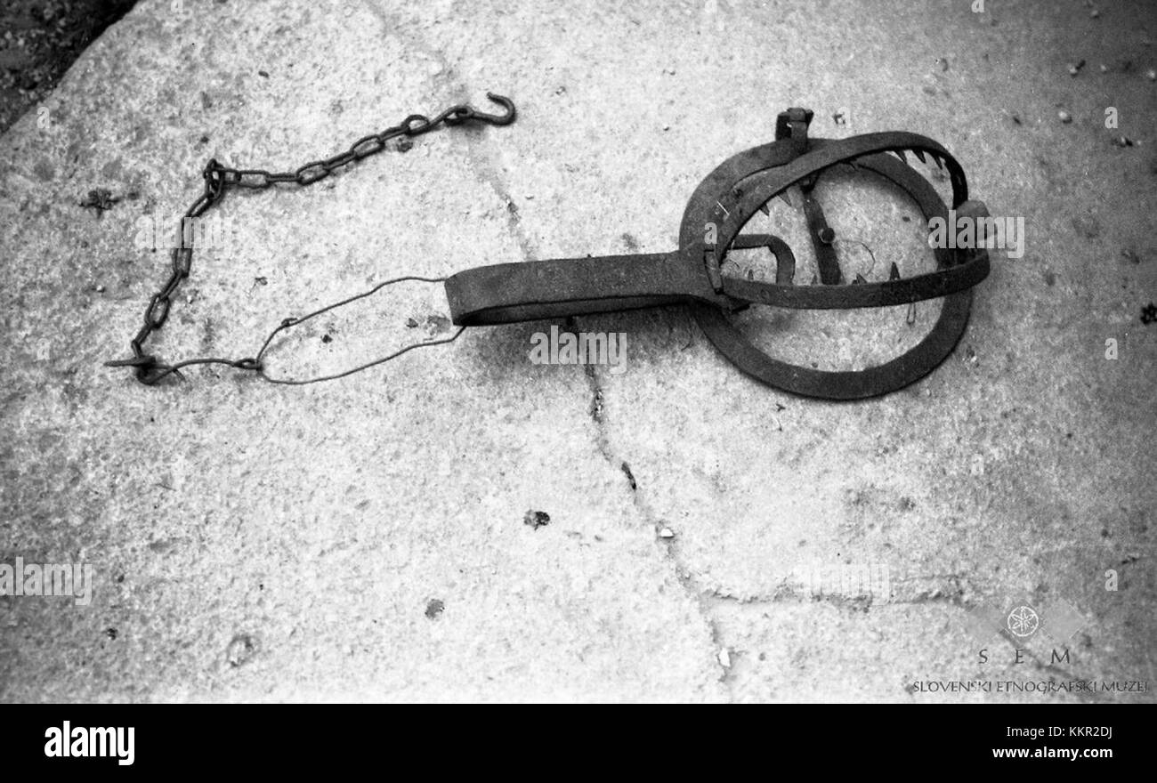 The image from 1963 shows a traditional hunting trap, called a *past za ...