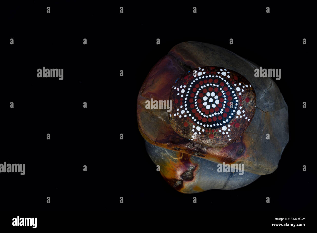 painted stone, dots, pattern, art stone, Stone Art Stock Photo - Alamy