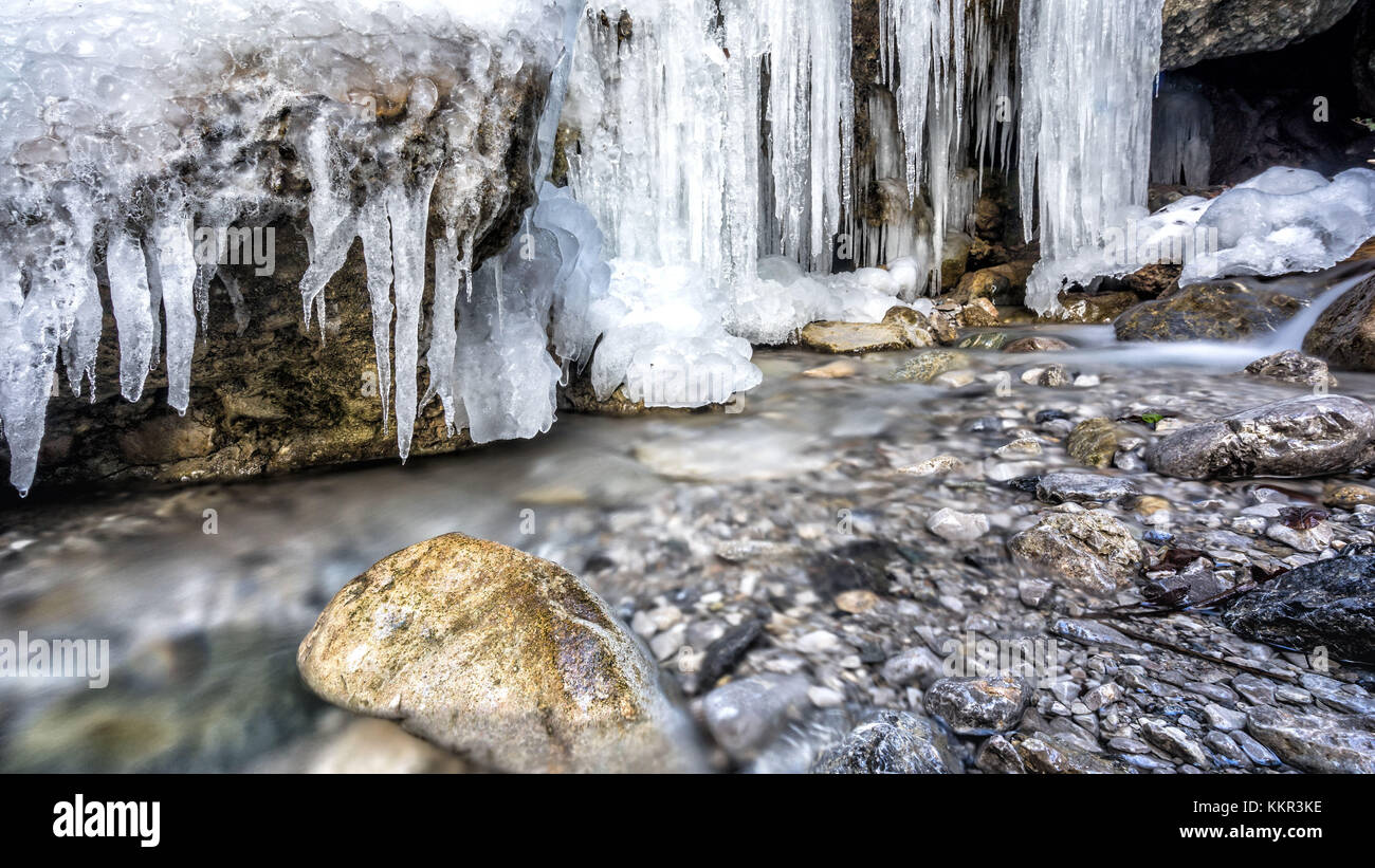 Mühlau gorge in winter, water, ice, icicles, waterfall Stock Photo - Alamy
