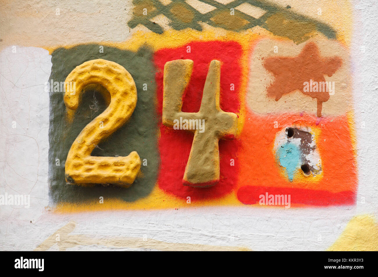 Coloured house number plate No. 24 in the Bremen Ostertorviertel ...