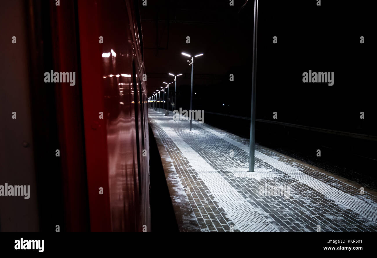 empty train station at night in winter Stock Photo - Alamy