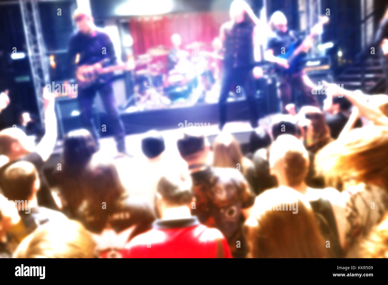 Audience concert crowd band musicians hi-res stock photography and ...