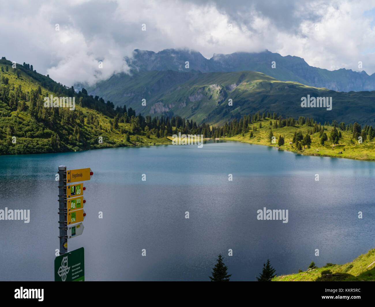 Engstlensee on the Engstlenalp with hiking signposts Stock Photo - Alamy