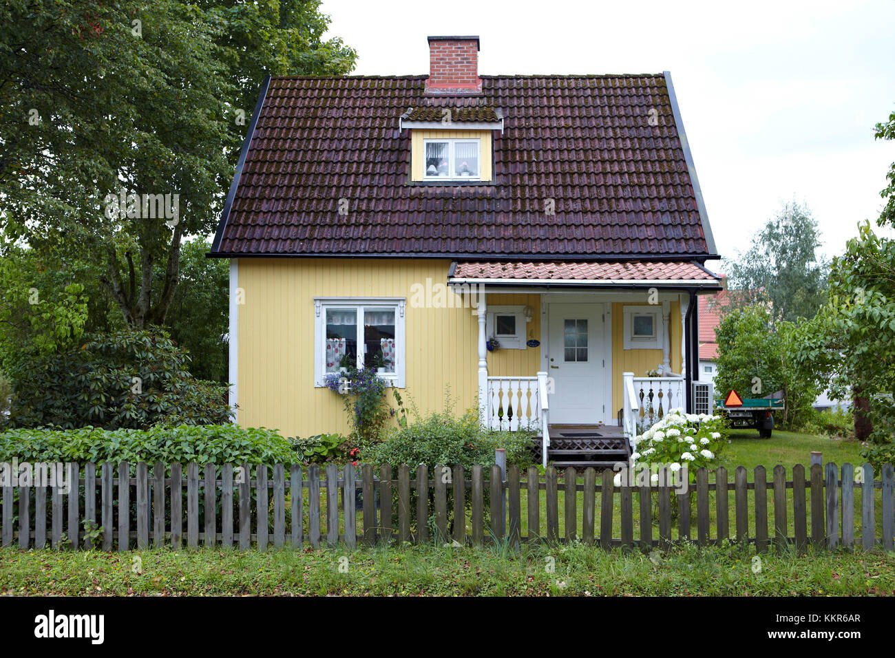 Residential house, yellow, Ed, Dalsland, Götaland, Sweden Stock Photo ...