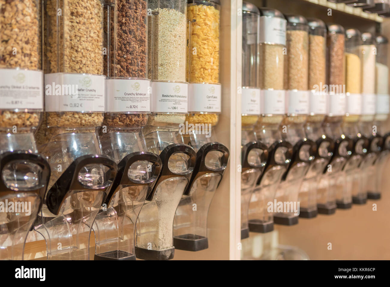 Grain container hi-res stock photography and images - Alamy