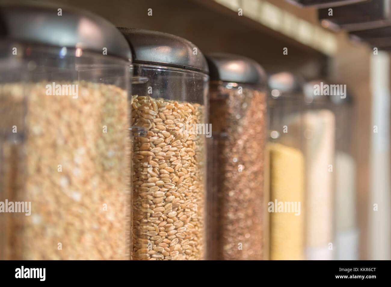Filling container for grain, in the unpackaged 'Stückgut' shop, Altona ...