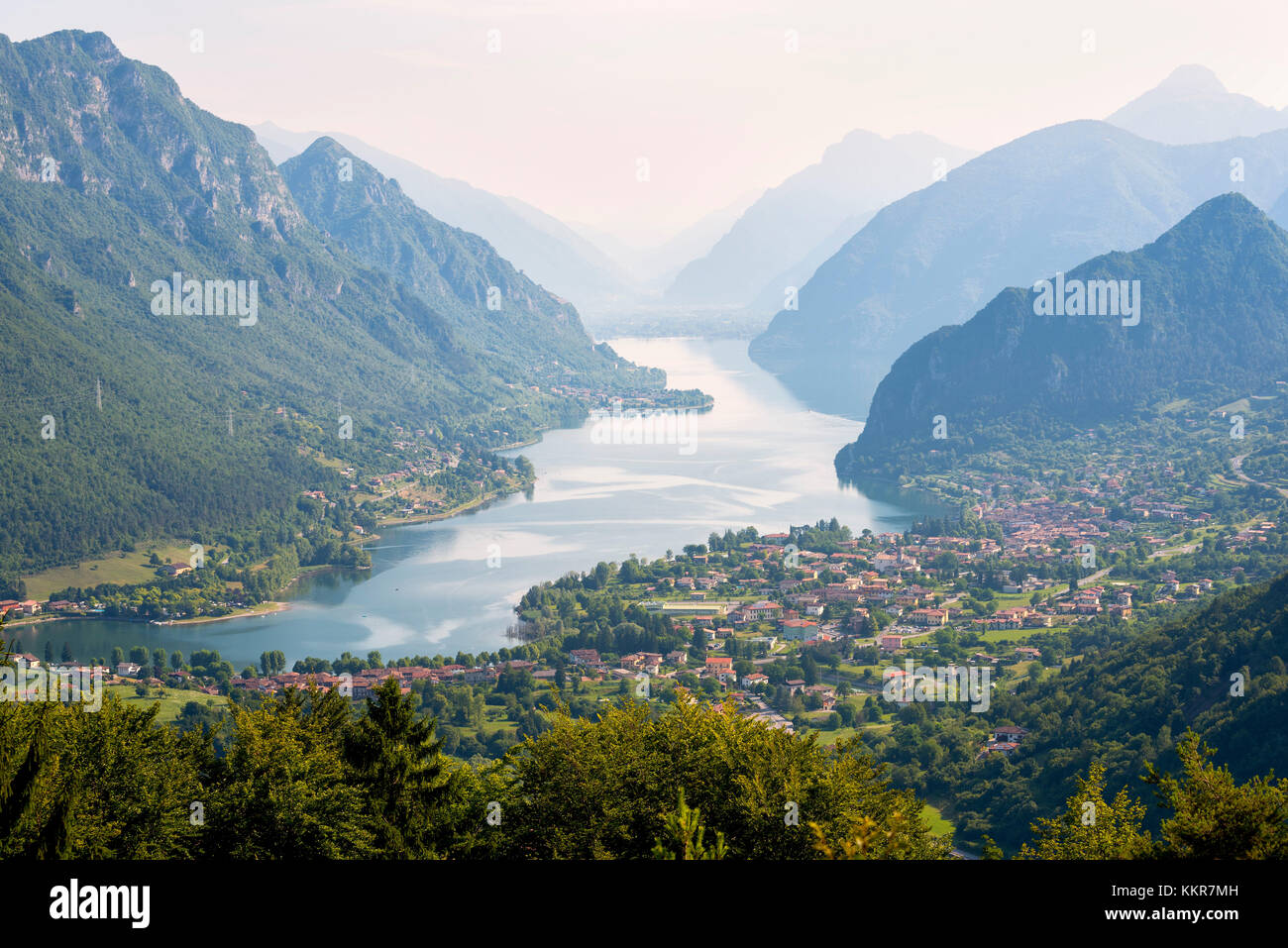Idro hi-res stock photography and images - Alamy
