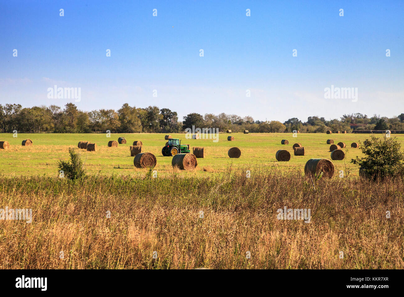 Texas farm tractor hi-res stock photography and images - Alamy