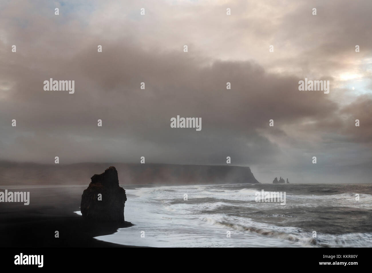 Black Sand Beach, Vik I Myrdal, Iceland, North Atlantic Ocean Stock ...