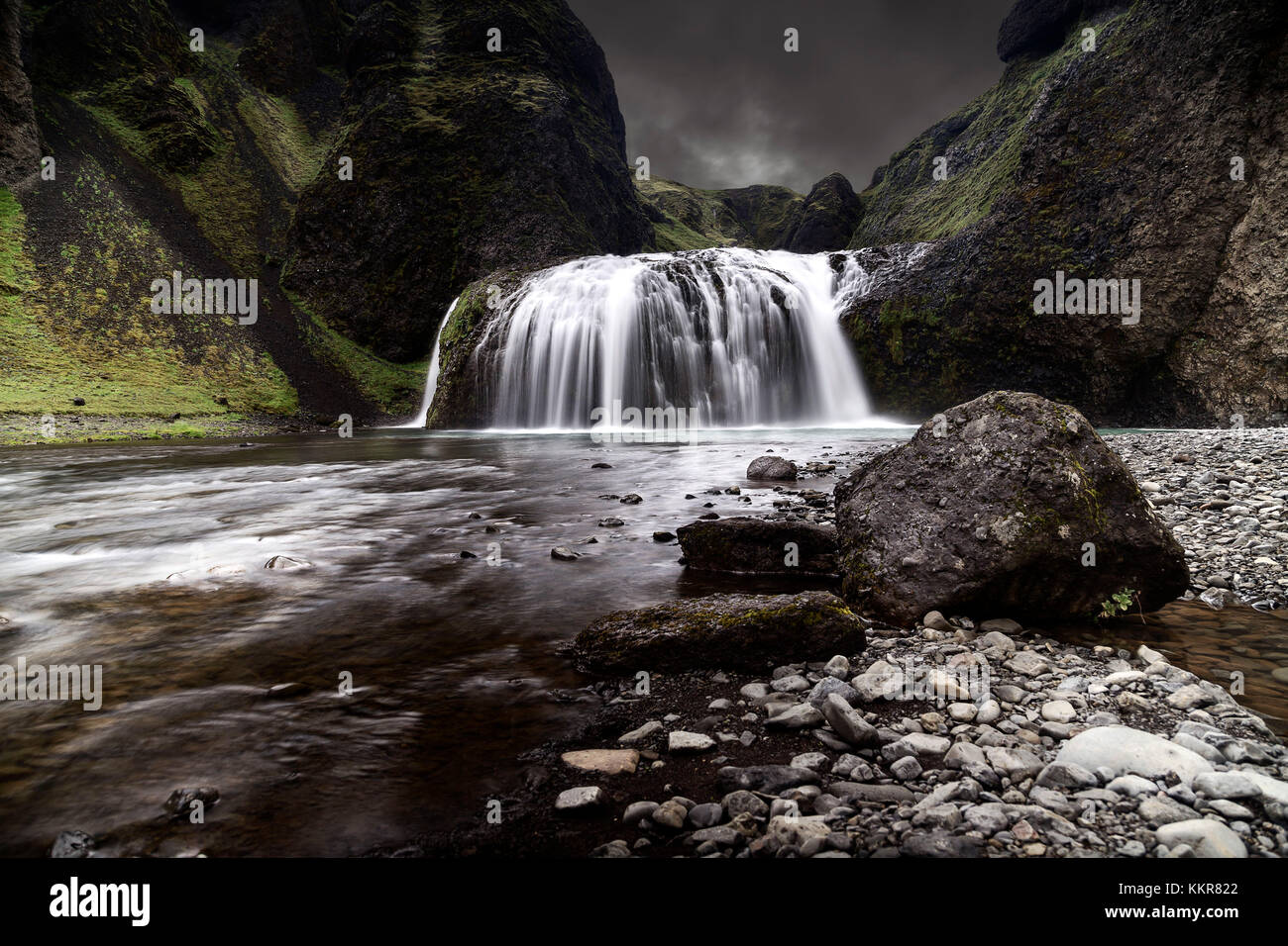 Small cascade hi-res stock photography and images - Alamy