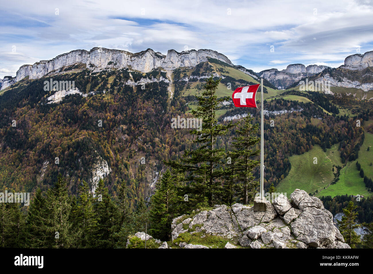 Switzerland mountain flag hi-res stock photography and images - Alamy