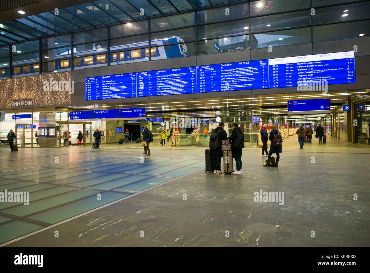 Austria, Vienna, Wein Bahnhof, Vienna Central Station, interior Stock ...