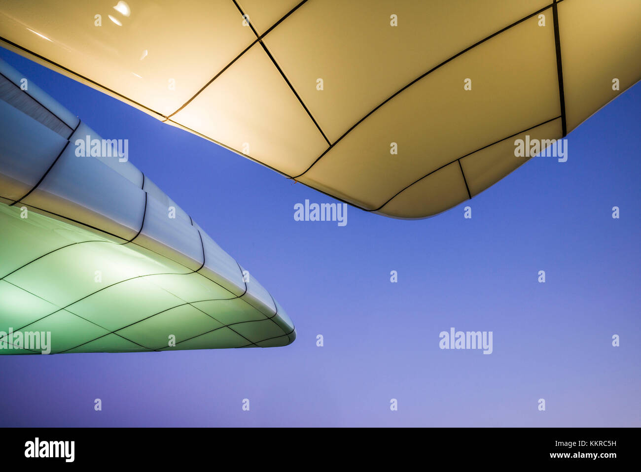 Zaha hadid hungerburg station hi-res stock photography and images - Alamy