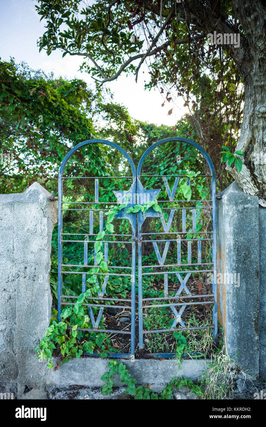 Jews gate cemetery hi-res stock photography and images - Alamy