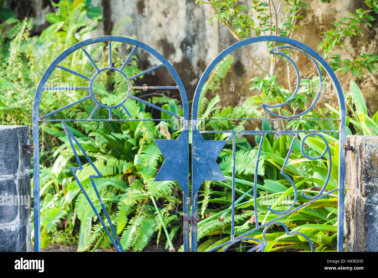 Jews gate cemetery hi-res stock photography and images - Alamy