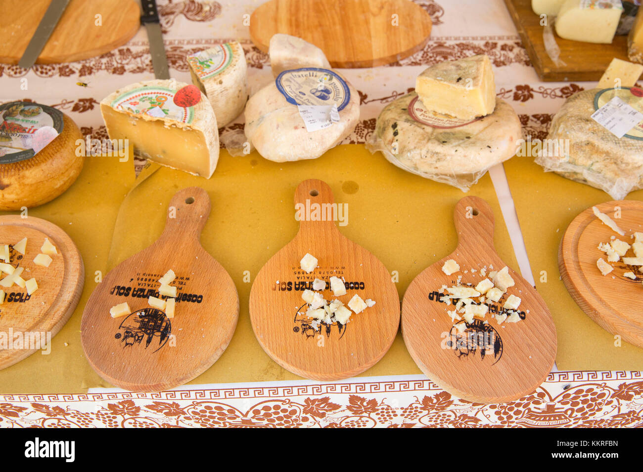 Pienza pienzas typical cheese hi-res stock photography and images - Alamy