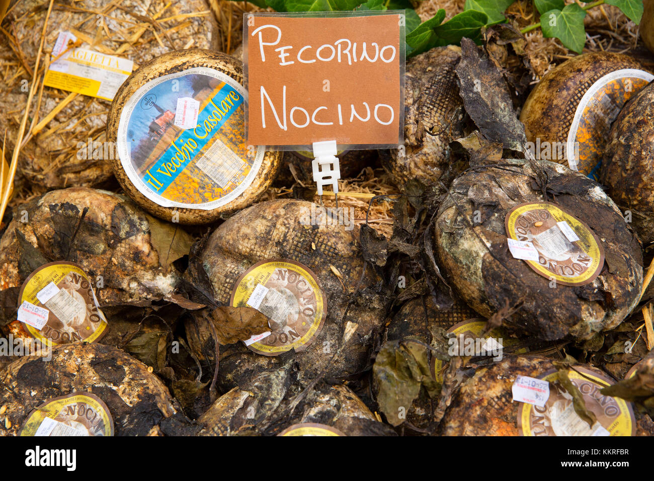 Pienza pienzas typical cheese hi-res stock photography and images - Alamy