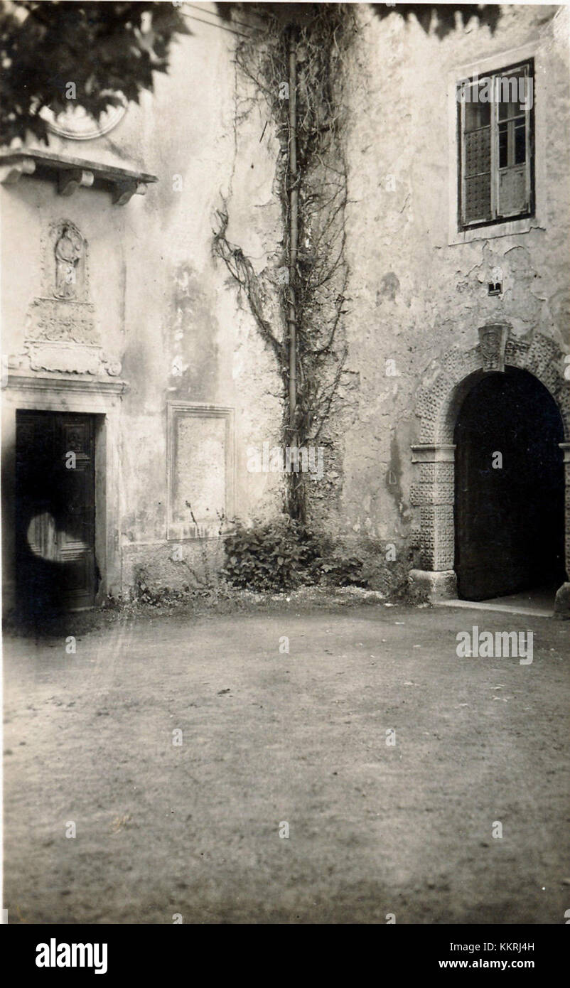 Grad Medija was a notable location or event in 1910, likely relating to ...