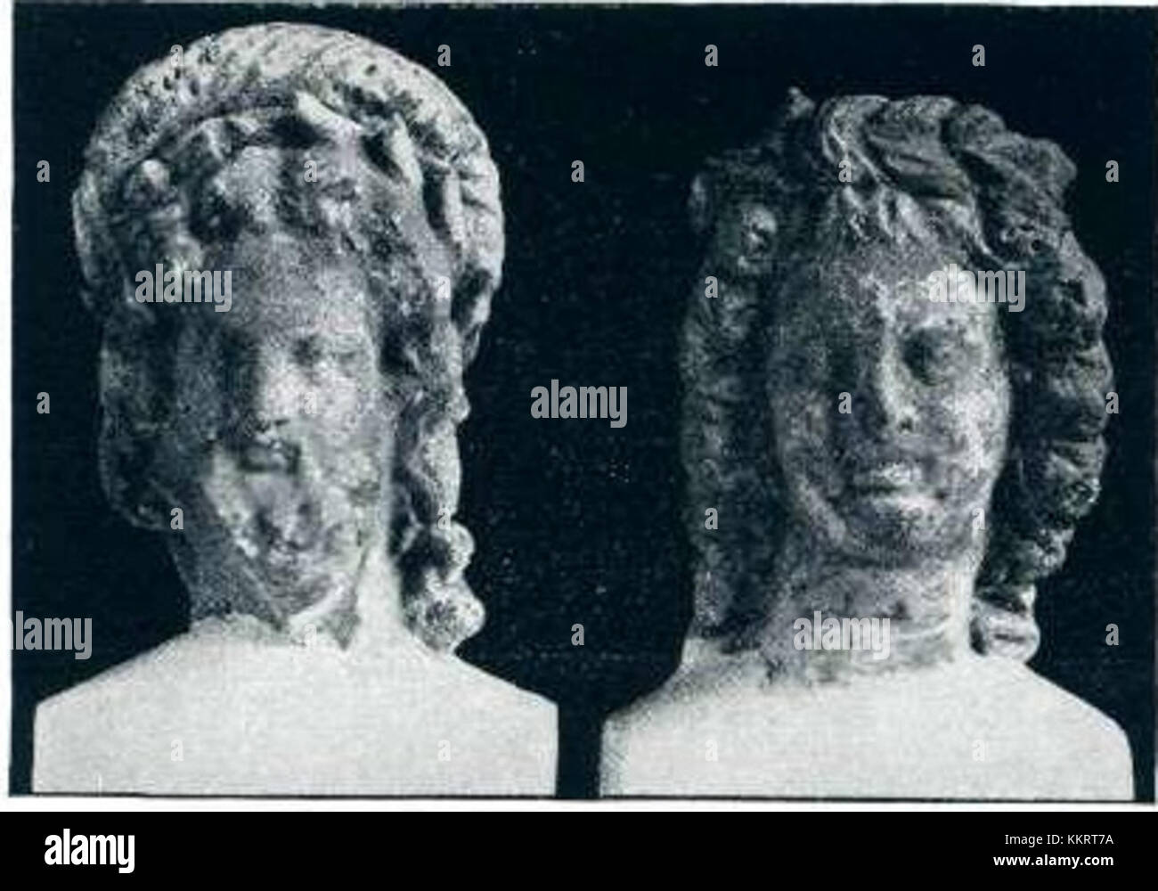 Tanagrejske sohice refers to ancient figurines from the Tanagra region ...