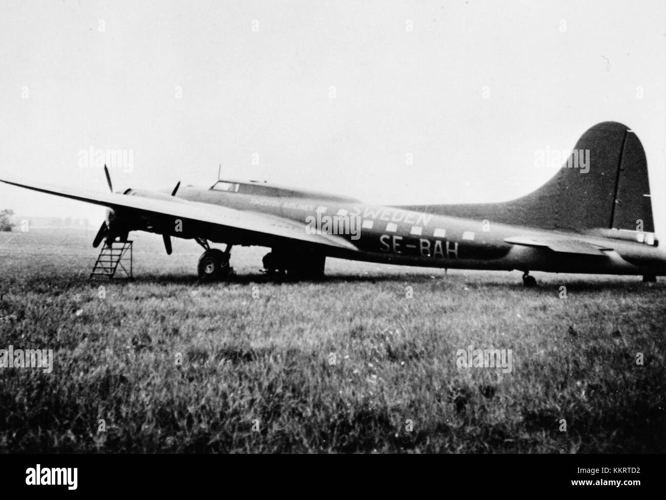 World war flying fortress Black and White Stock Photos & Images - Alamy