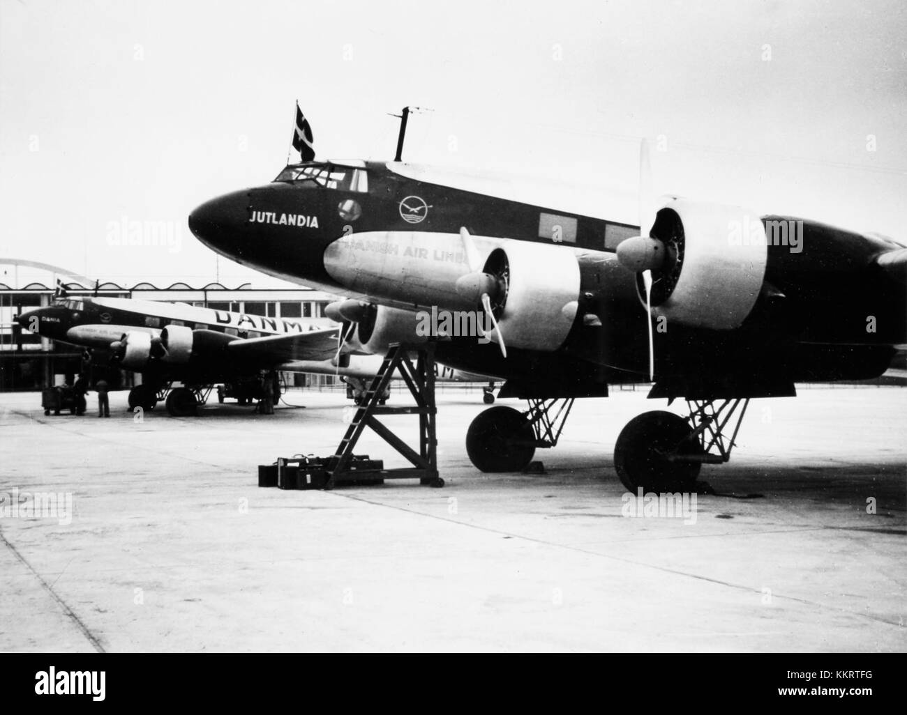 Wwii german transport aircraft Black and White Stock Photos & Images ...