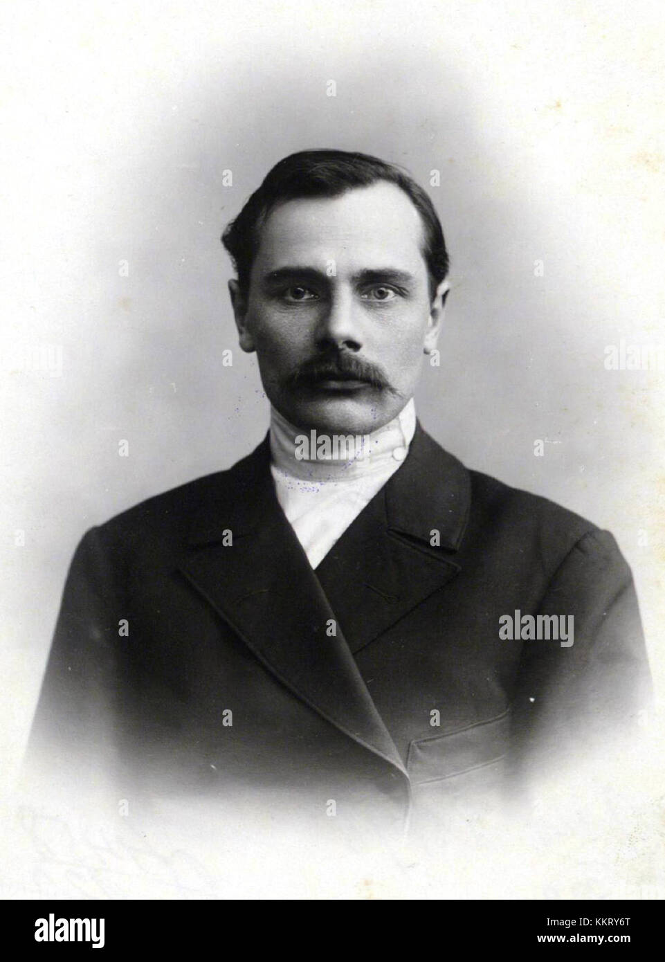 Shiryaev hi-res stock photography and images - Alamy